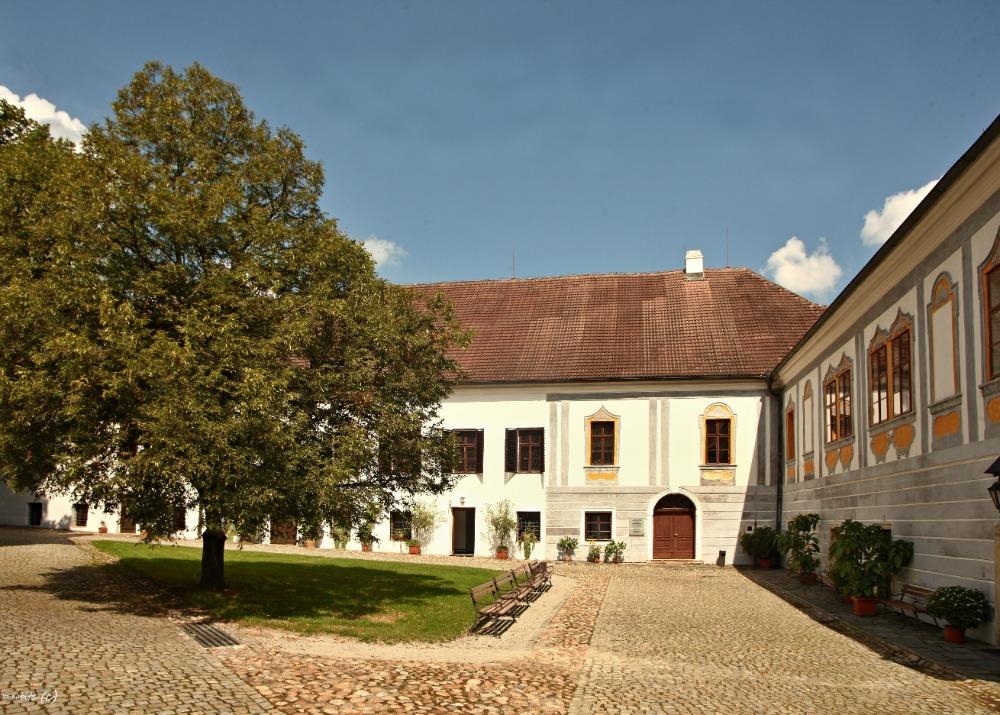 Zlatá Koruna objektivem Honzy Kubity | Šumava Net.CZ